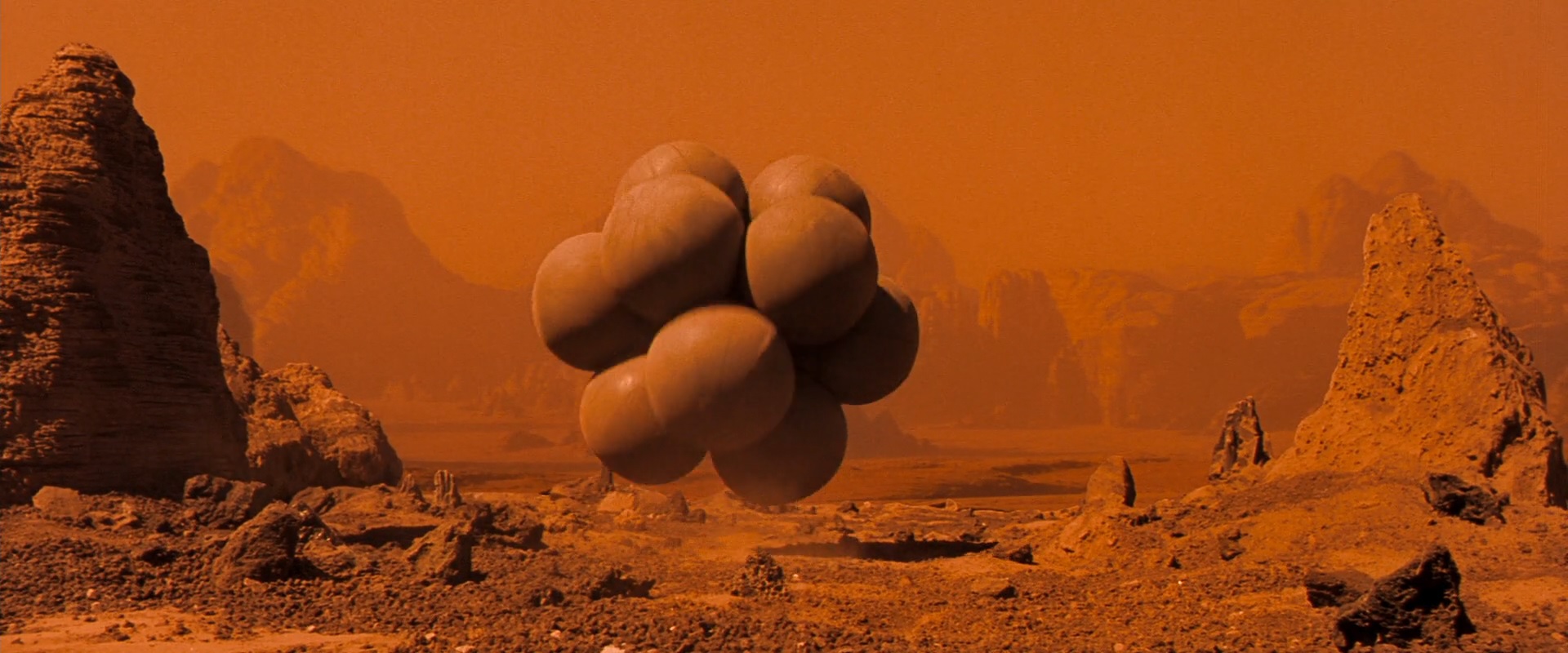 Red Planet (2000) - Blu-ray Disc - FILM FREAK CENTRAL